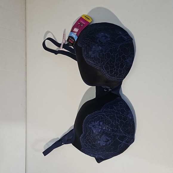 Maidenform | Intimates & Sleepwear | Maidenform 4d Push Upin Bra | Poshmark